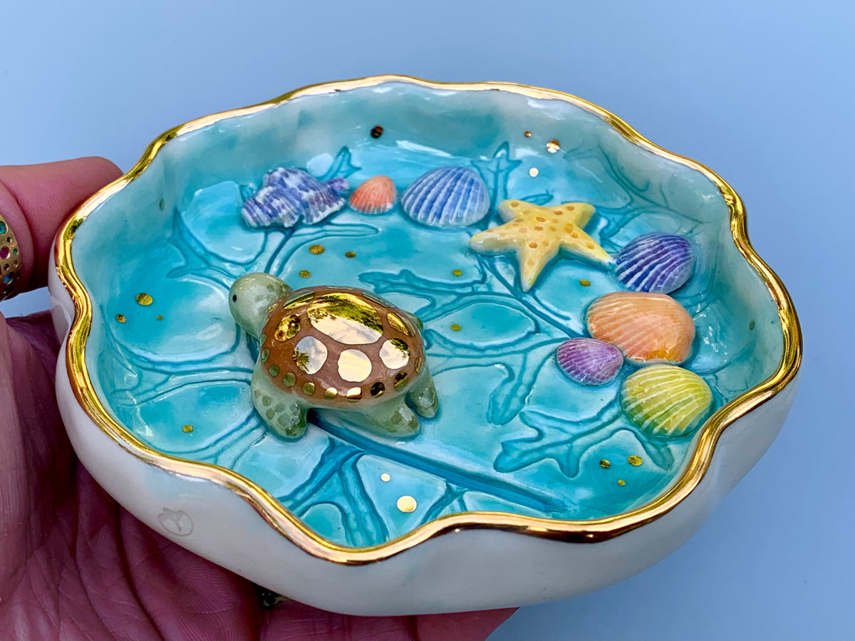 Green Sea turtle jewelry dish, ceramic dish with Caribbean blues and g